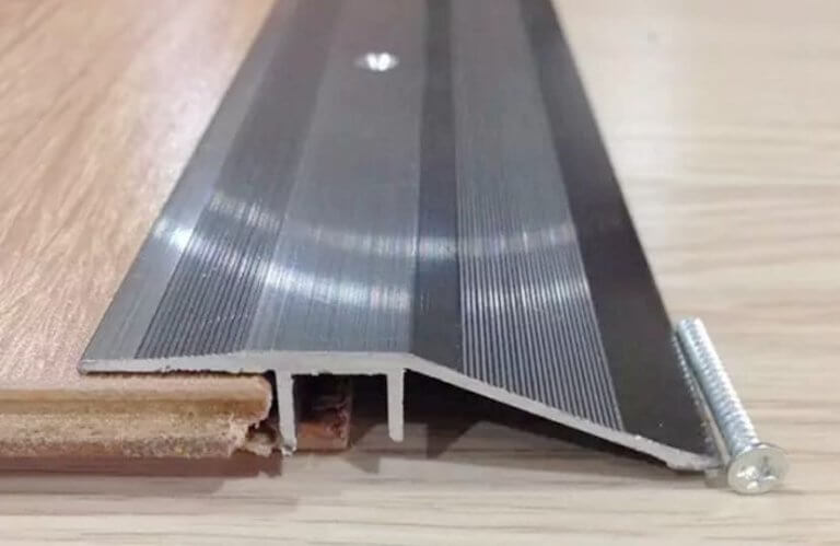 How to apply metal edge trim wisely